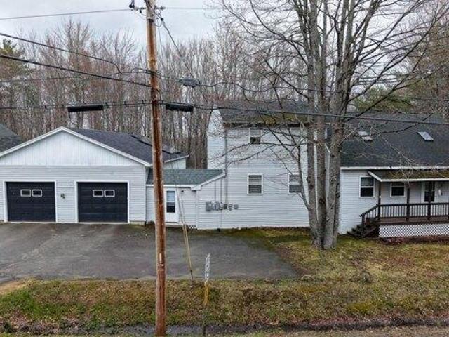house with 3 bedroom, Bradley ME DLS102409061