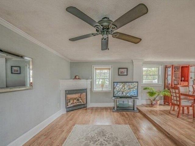 house with 3 bedroom, Braintree MA DS102592252