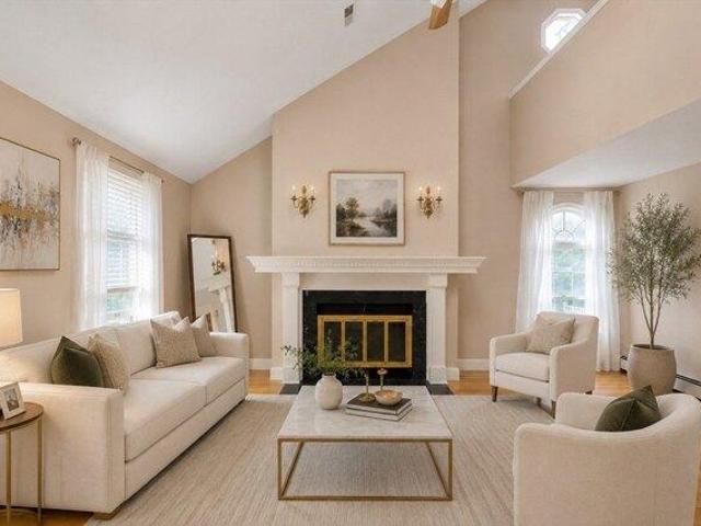 house with 3 bedroom, Braintree MA ES104541432