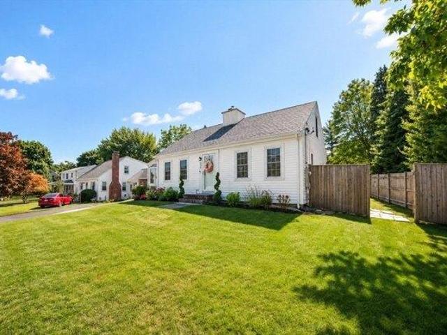 house with 3 bedroom, Braintree MA ES105104906