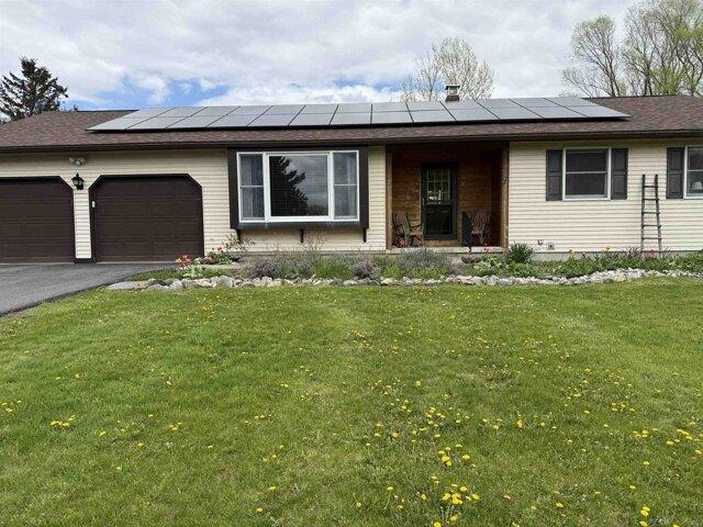 house with 3 bedroom, Brandon VT DLS103073105