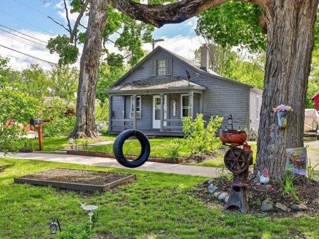 house with 3 bedroom, Brandon VT DS104112558