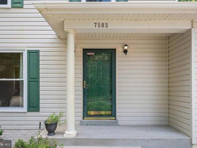 house with 3 bedroom, Brandywine MD ES104899840