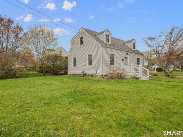 house with 3 bedroom, Branford CT DLS101999766