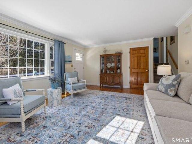 house with 3 bedroom, Branford CT DLS102063381