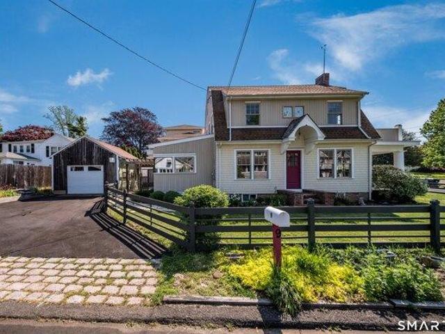 house with 3 bedroom, Branford CT DLS103072679