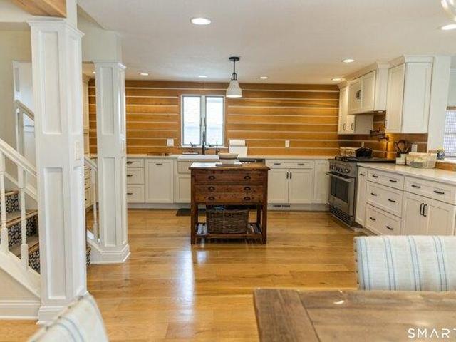 house with 3 bedroom, Branford CT DS104262599