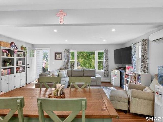 house with 3 bedroom, Branford CT ES102823816