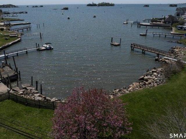house with 3 bedroom, Branford CT ES102828302