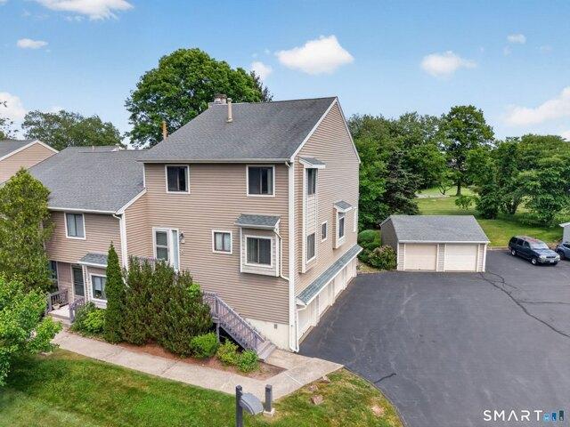 house with 3 bedroom, Branford CT ES103499734