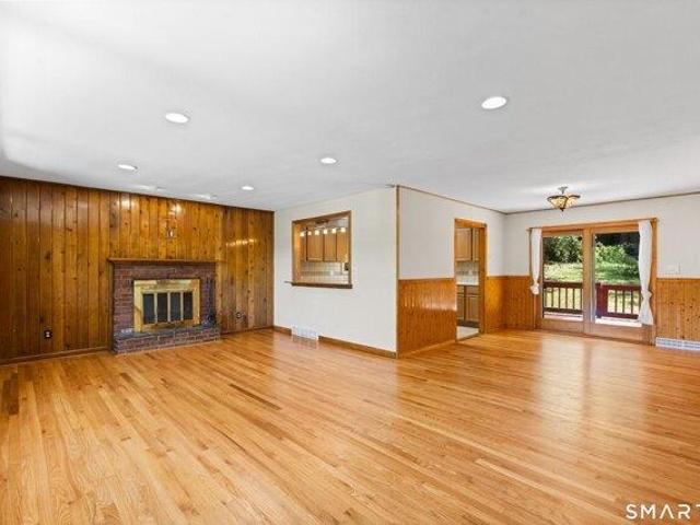 house with 3 bedroom, Branford CT ES103931018