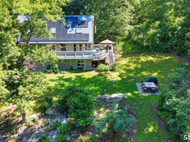 house with 3 bedroom, Branford CT ES105157415