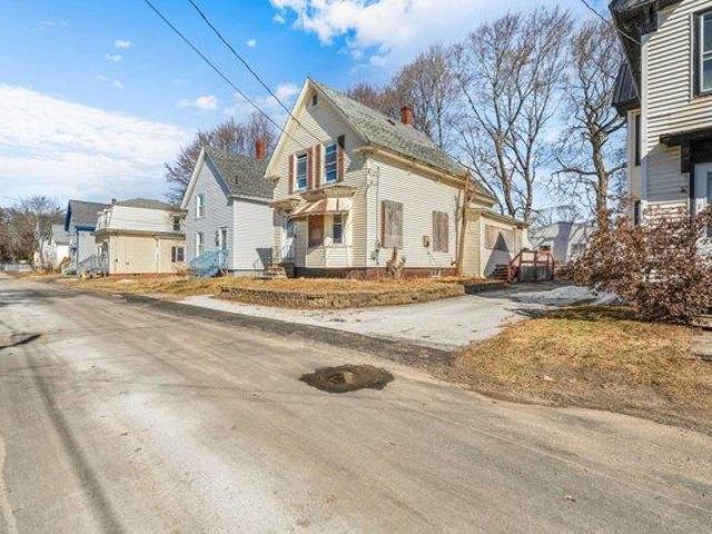 house with 3 bedroom, Brewer ME DLS102409000