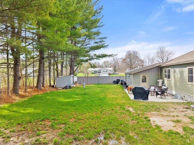 house with 3 bedroom, Brewer ME DLS102445592