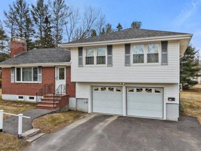 house with 3 bedroom, Brewer ME DS101895673