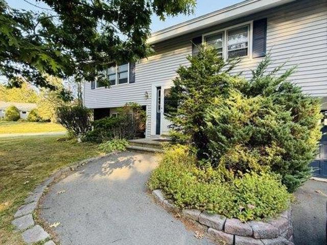 house with 3 bedroom, Brewer ME DS102445267