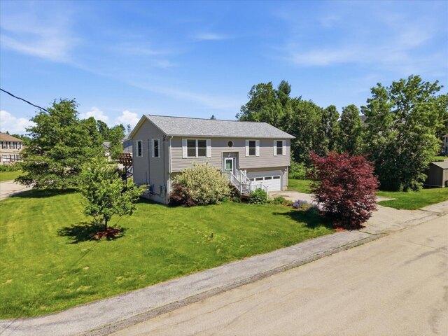 house with 3 bedroom, Brewer ME DS104236019