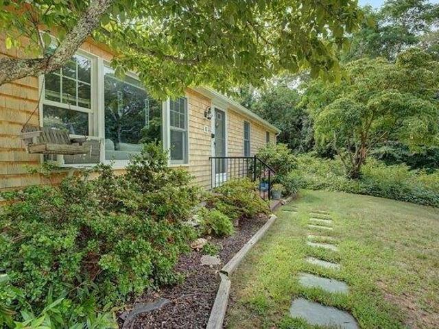 house with 3 bedroom, Brewster MA ES105059239