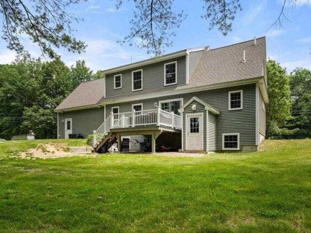 house with 3 bedroom, Brentwood NH DS103432245