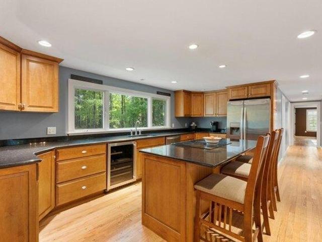 house with 3 bedroom, Brentwood NH DS103222531