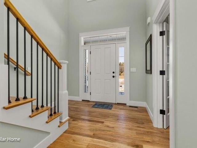 house with 3 bedroom, Brentwood NH ES105256493
