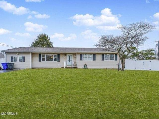 house with 3 bedroom, Brick NJ DLS101659622