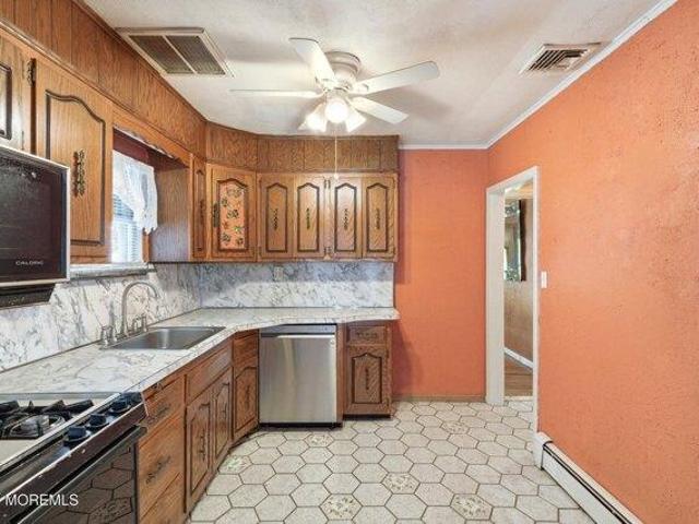 house with 3 bedroom, Brick NJ ES105156951