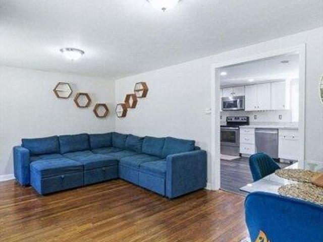 house with 3 bedroom, Bridgewater MA ES103071811
