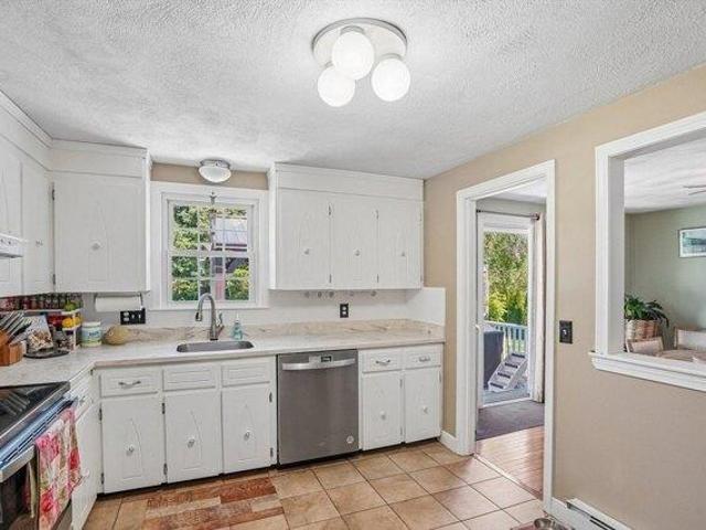 house with 3 bedroom, Bridgewater MA ES103249482