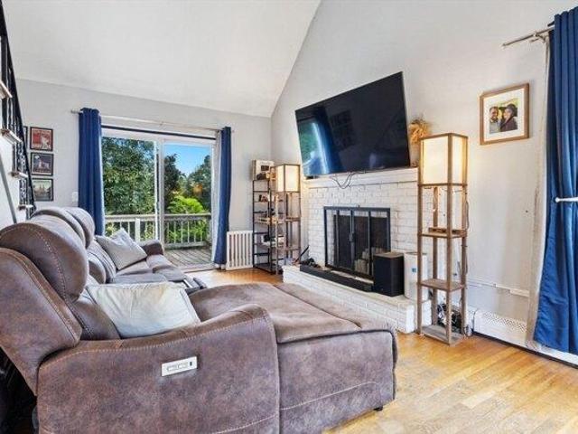 house with 3 bedroom, Bridgewater MA ES104544274
