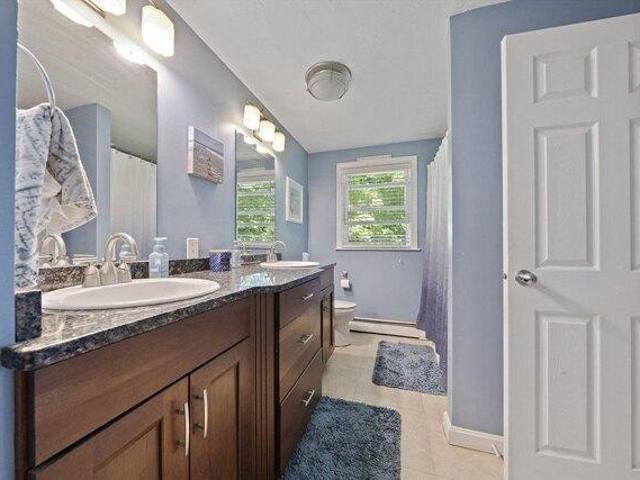 house with 3 bedroom, Bridgewater MA ES105192389