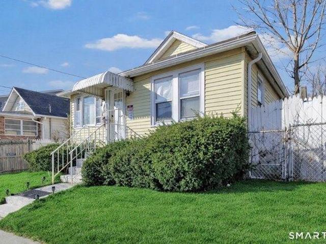 house with 3 bedroom, Bridgeport CT DLS101602094