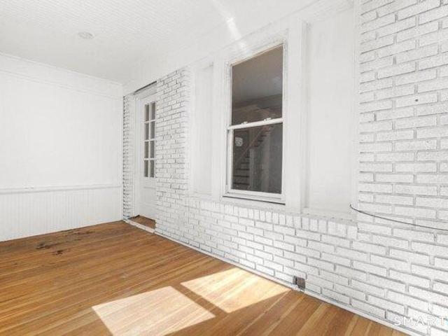 house with 3 bedroom, Bridgeport CT DLS102761728