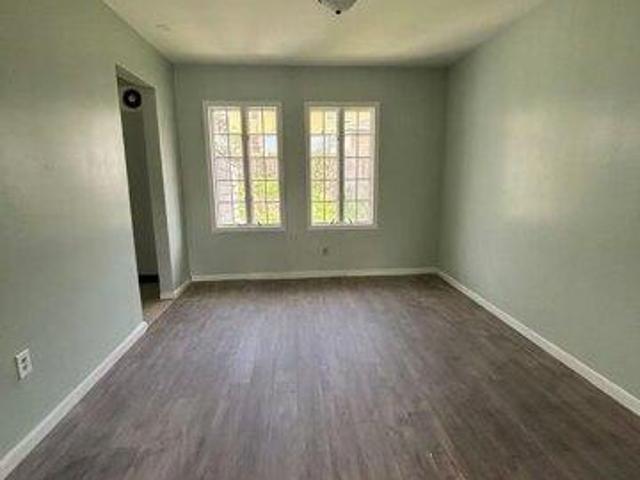 house with 3 bedroom, Bridgeport CT DLS102726679