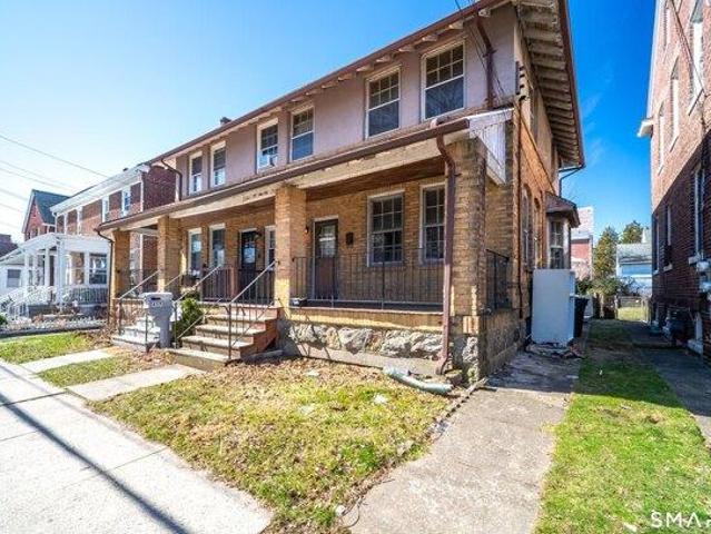 house with 3 bedroom, Bridgeport CT DS102212293