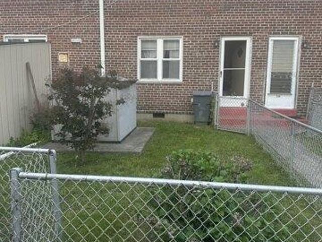 house with 3 bedroom, Bridgeport CT ES104112534