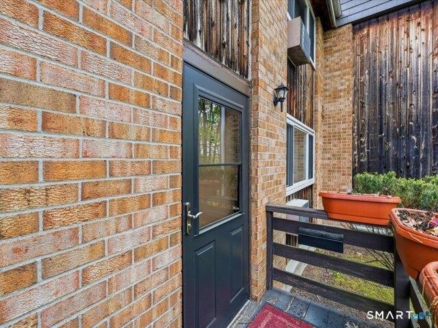 house with 3 bedroom, Bridgeport CT ES105127141