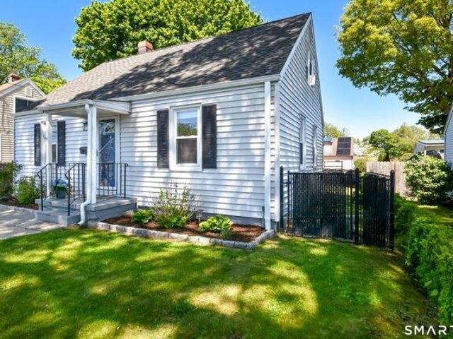 house with 3 bedroom, Bridgeport CT ES103124865