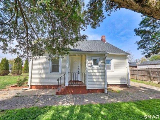 house with 3 bedroom, Bridgeport CT ES103160484