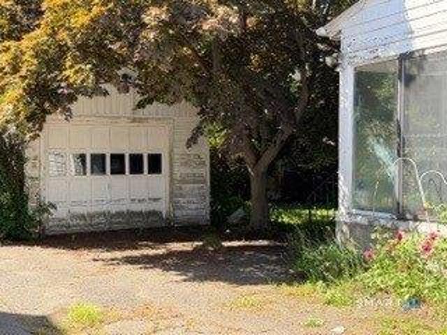 house with 3 bedroom, Bridgeport CT ES103929477