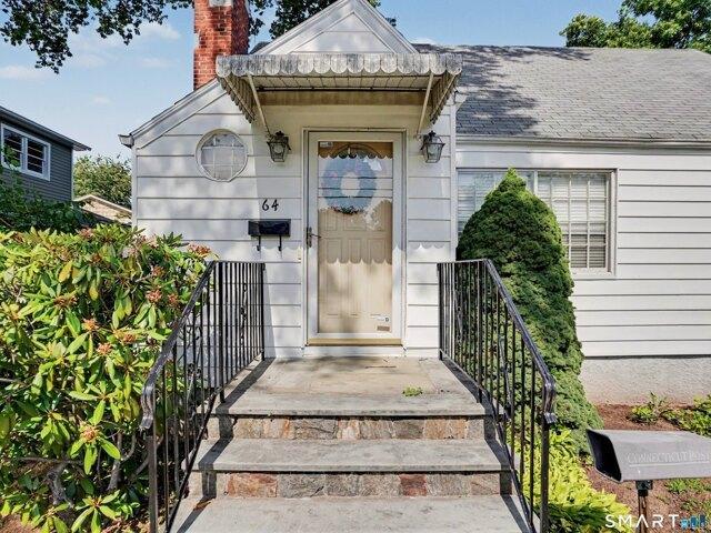 house with 3 bedroom, Bridgeport CT ES103930104