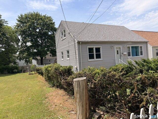 house with 3 bedroom, Bridgeport CT ES103930216