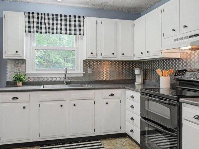 house with 3 bedroom, Bridgton ME ES105173896