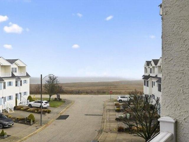 house with 3 bedroom, Brigantine NJ DLS101656763