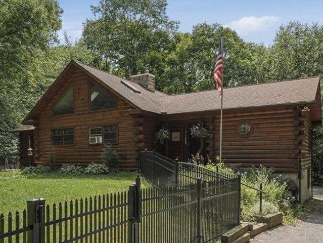 house with 3 bedroom, Brimfield MA DS103774492