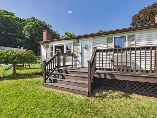 house with 3 bedroom, Brimfield MA DS103808310