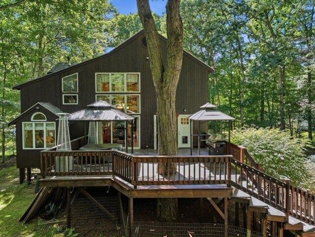 house with 3 bedroom, Brimfield MA ES103929931