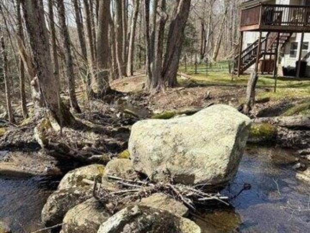 house with 3 bedroom, Brimfield MA ES104762311