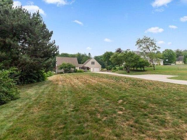 house with 3 bedroom, Brimfield MA ES105061187
