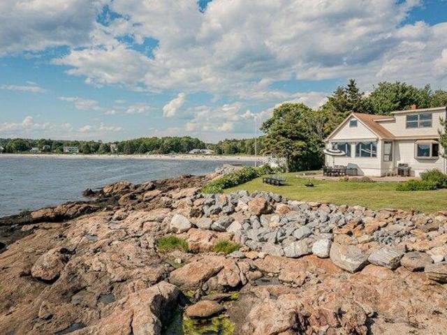 house with 3 bedroom, Bristol ME DS104078757